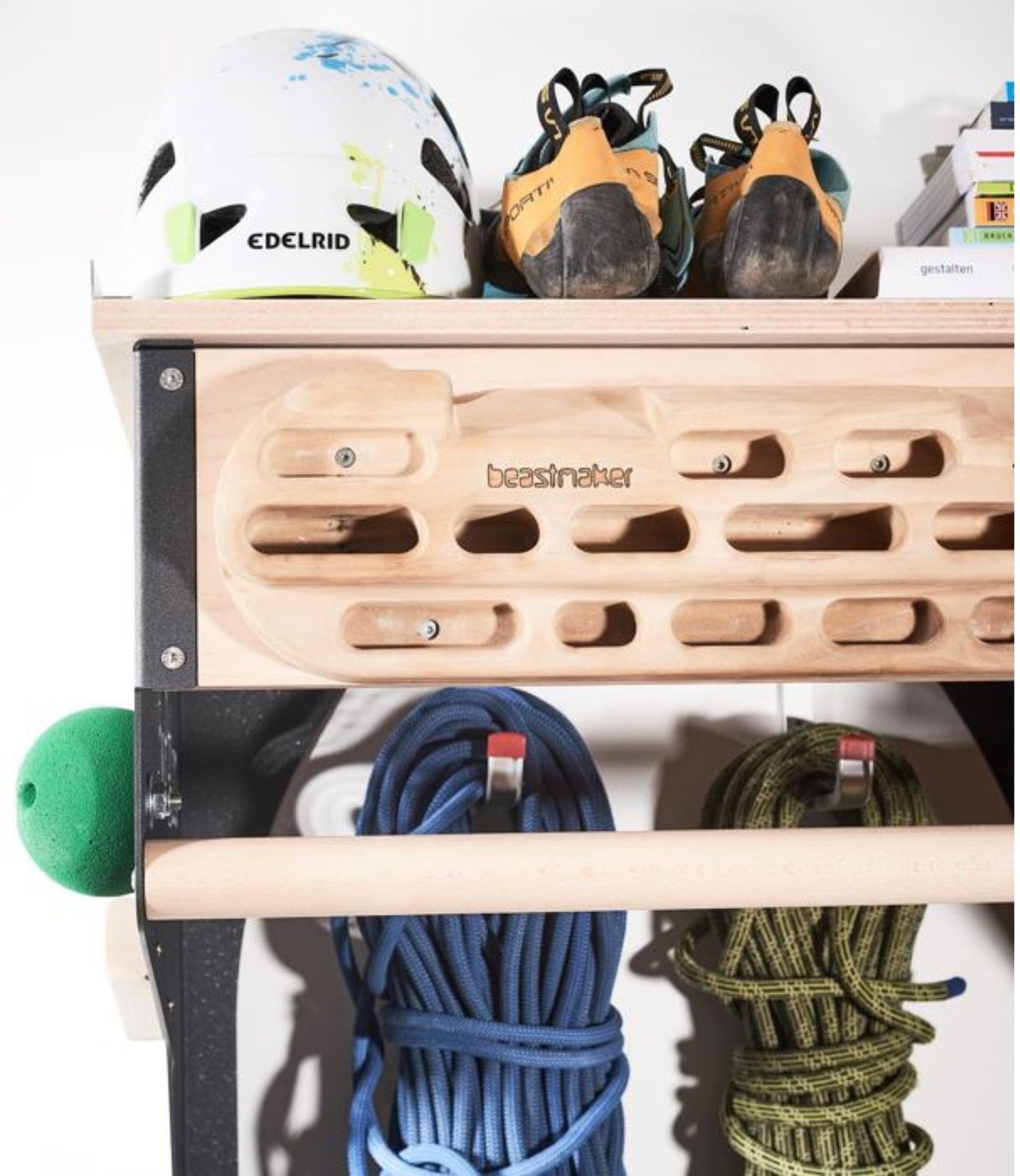 Climbing rope holder for practical storage - ceiling or wall mounting